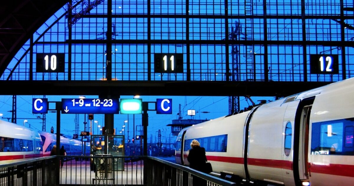 Rail travel for work: which companies are paving the way for… | T&E