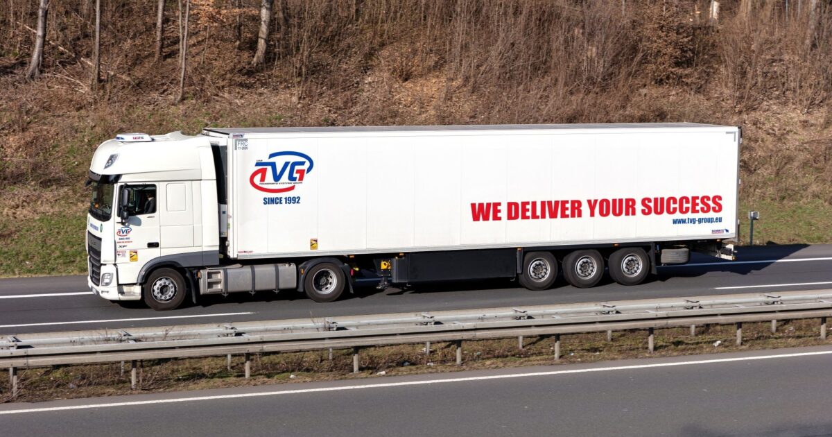 Truck manufacturers a more carbon intensive investment than… | T&E