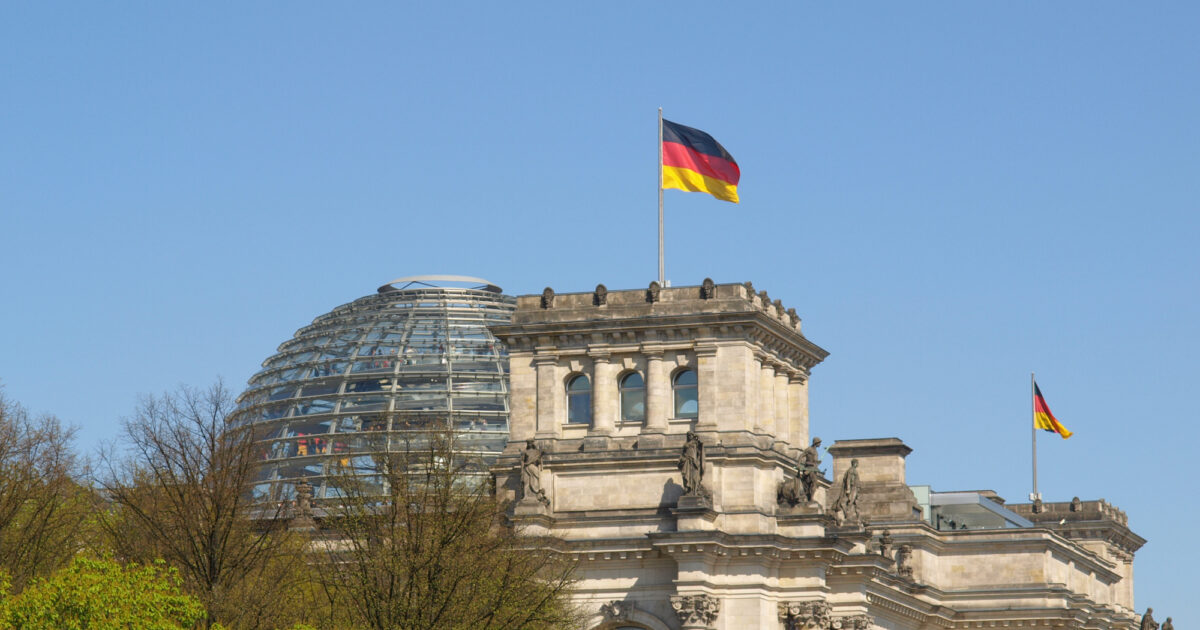 Prognos and T&E plot clear path to road… | T&E Deutschland