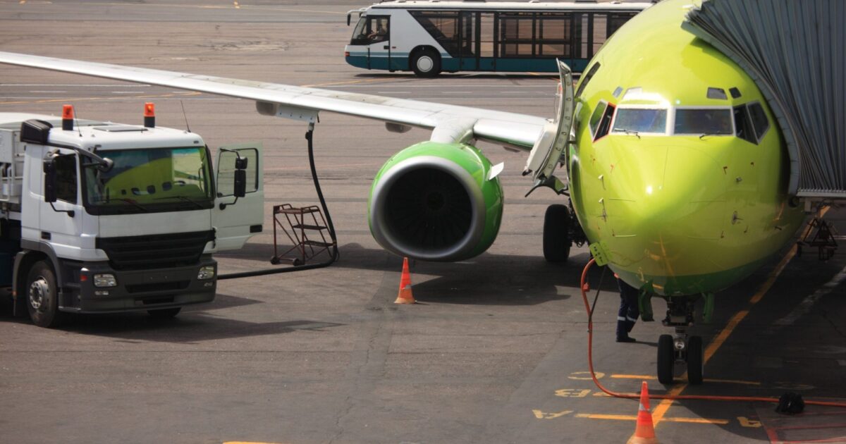 Pathway to net zero aviation: Developing the UK… | T&E United Kingdom